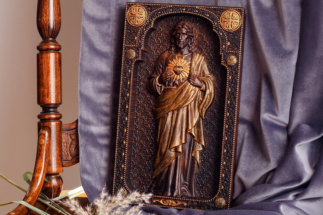 Sacred Heart of Jesus Oak Wood Icon: Religious Wall Hanging, Home Decor ...