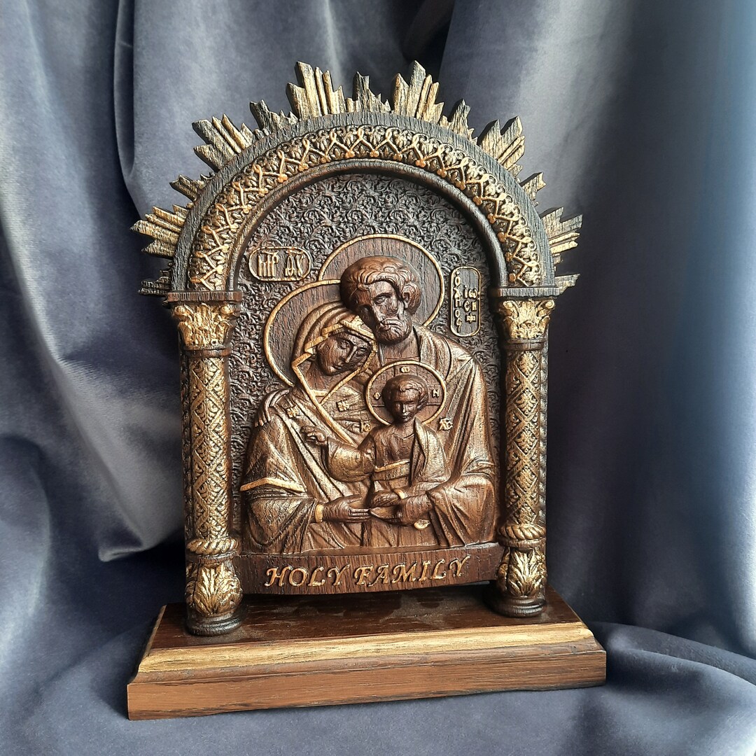Wooden Carved Holy Family Statuary: Christian Home Decor 7x9 Inches ...