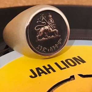 Lion of Judah Signet Ring in Solid Silver. Ethiopian Design From 1944 ...