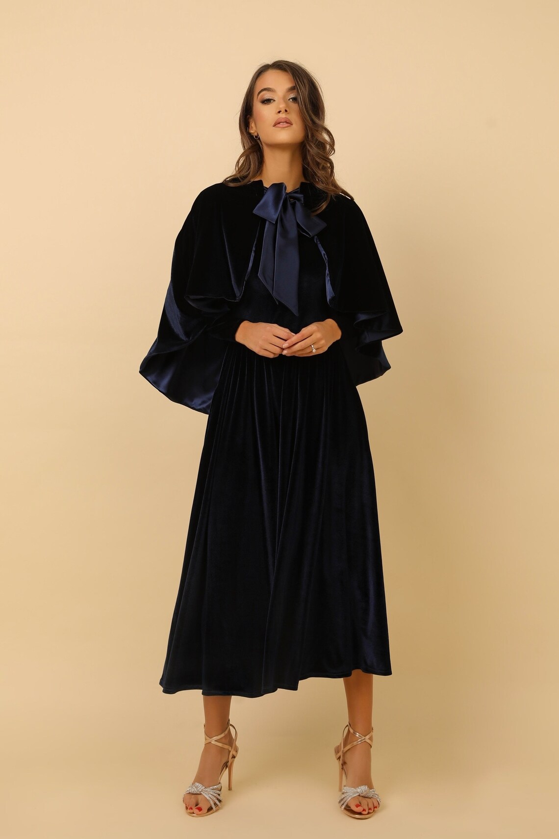 Dark Burgundy Velvet Capelet Wedding Shrug Bridesmaid Shrug With Tie ...