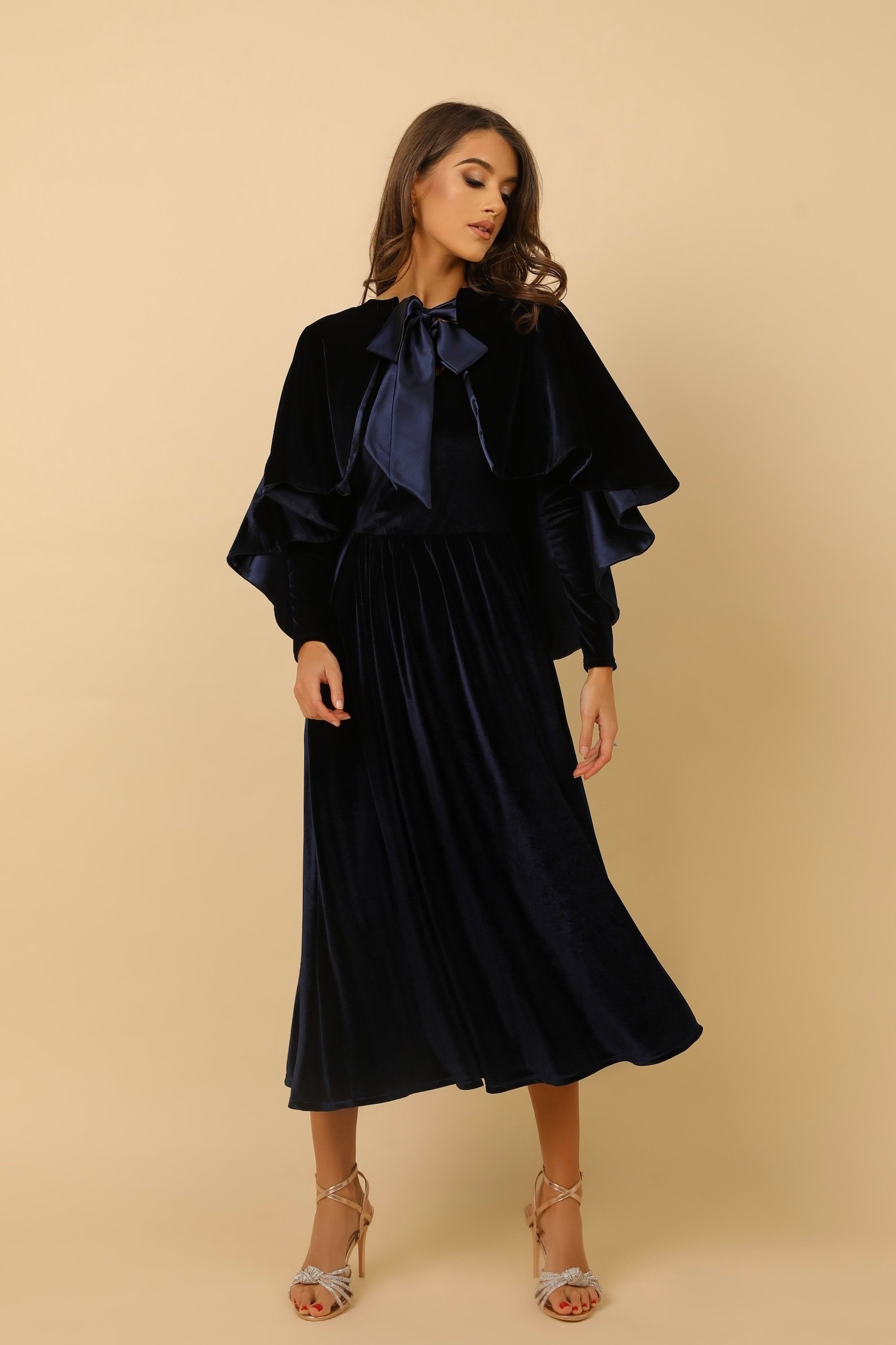 Navy Velvet Capelet Wedding Shrug Bridesmaid Shrug With Tie Ribbon ...