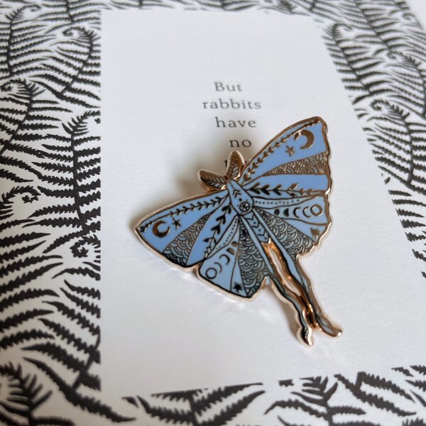Luna Moth Pin - Etsy