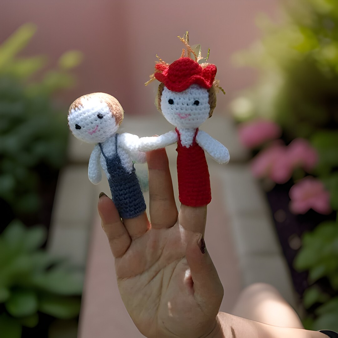 Farmer and Wife Cowgirl Crochet Finger Puppet Set - Toy for Kids ...