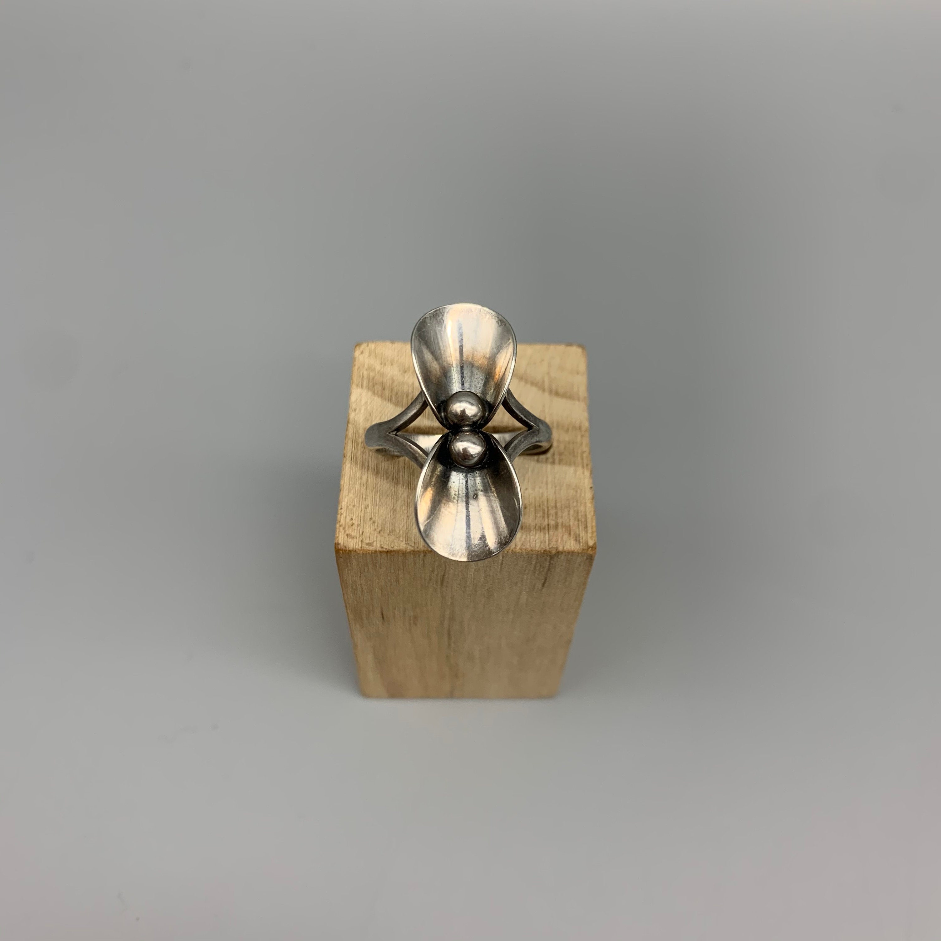 Reserved for Emily: Vintage N.E. From Modernist Double Clamshell ...