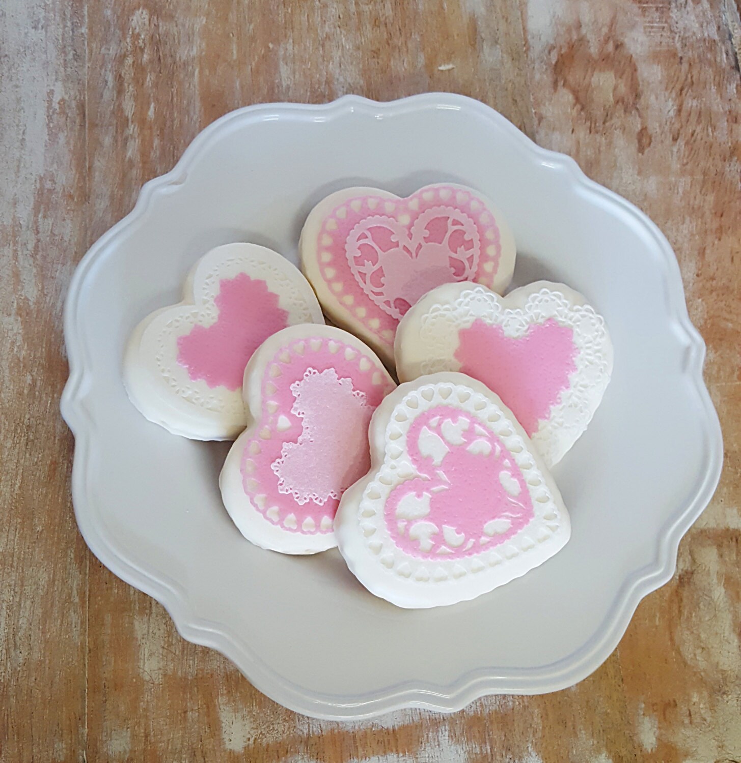 Edible Valentine Heart Doilies Cake Cupcake Cookie and Oreo - Etsy