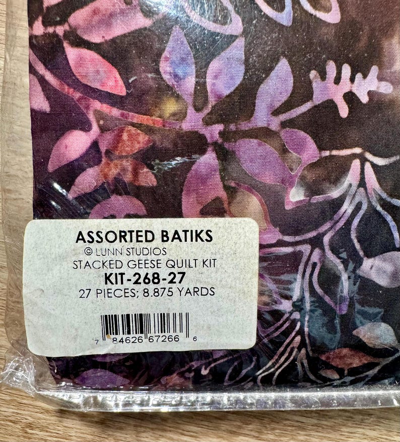 Batik Stacked Geese Quilt Kit~ Includes Assorted Batiks by Lunn Studio ...