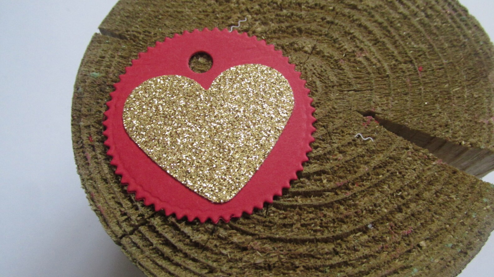 15 Valentine Tags Red and Gold Tags Red Circle Tag With - Etsy