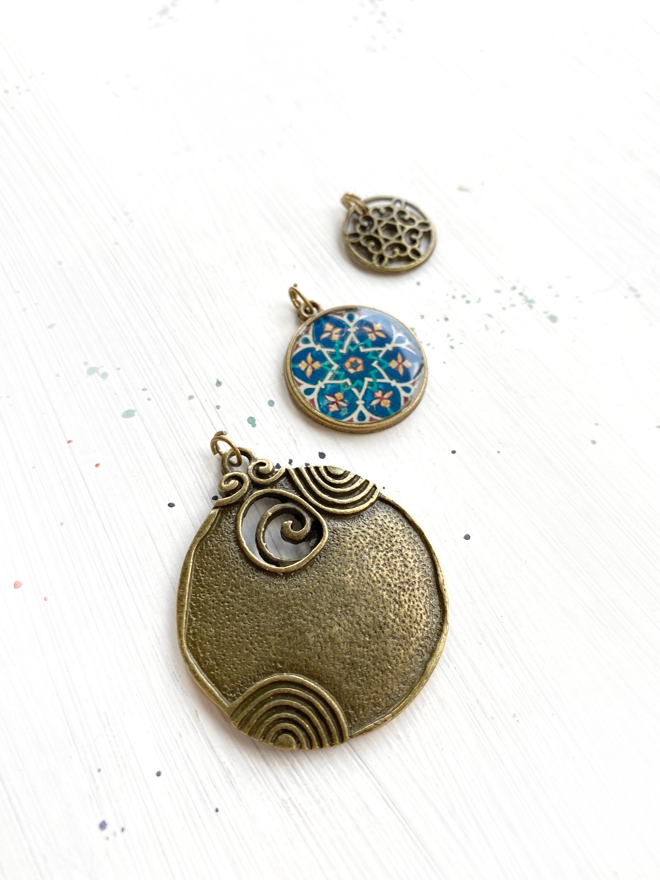 TARA Set of 3 Interchangeable Pendants for Necklaces No Chain - Etsy