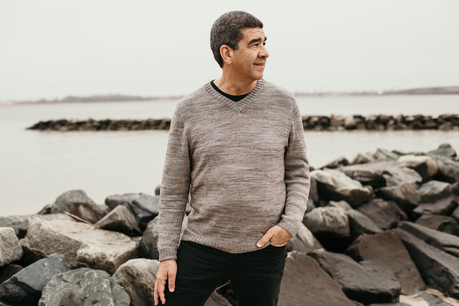 Knitting Pattern Men's V-neck Sweater Bay Hundred - Etsy