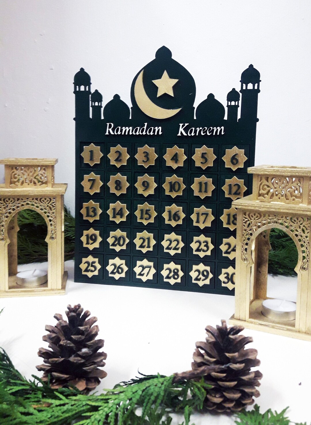 NEW! Ramadan Calendar Wooden Box for Candies. Dark Green and Golden ...