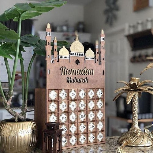 Ramadan Calendar Wooden Box for Candies Custom Color - Etsy