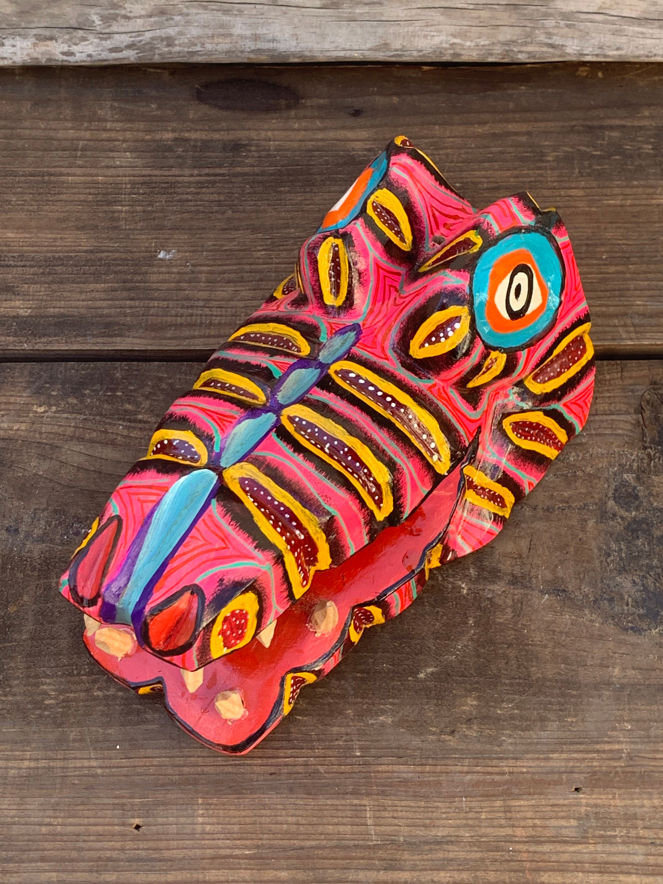 Art Objects Art & Collectibles Mexican Pink Croc Handcraft Primitive ...