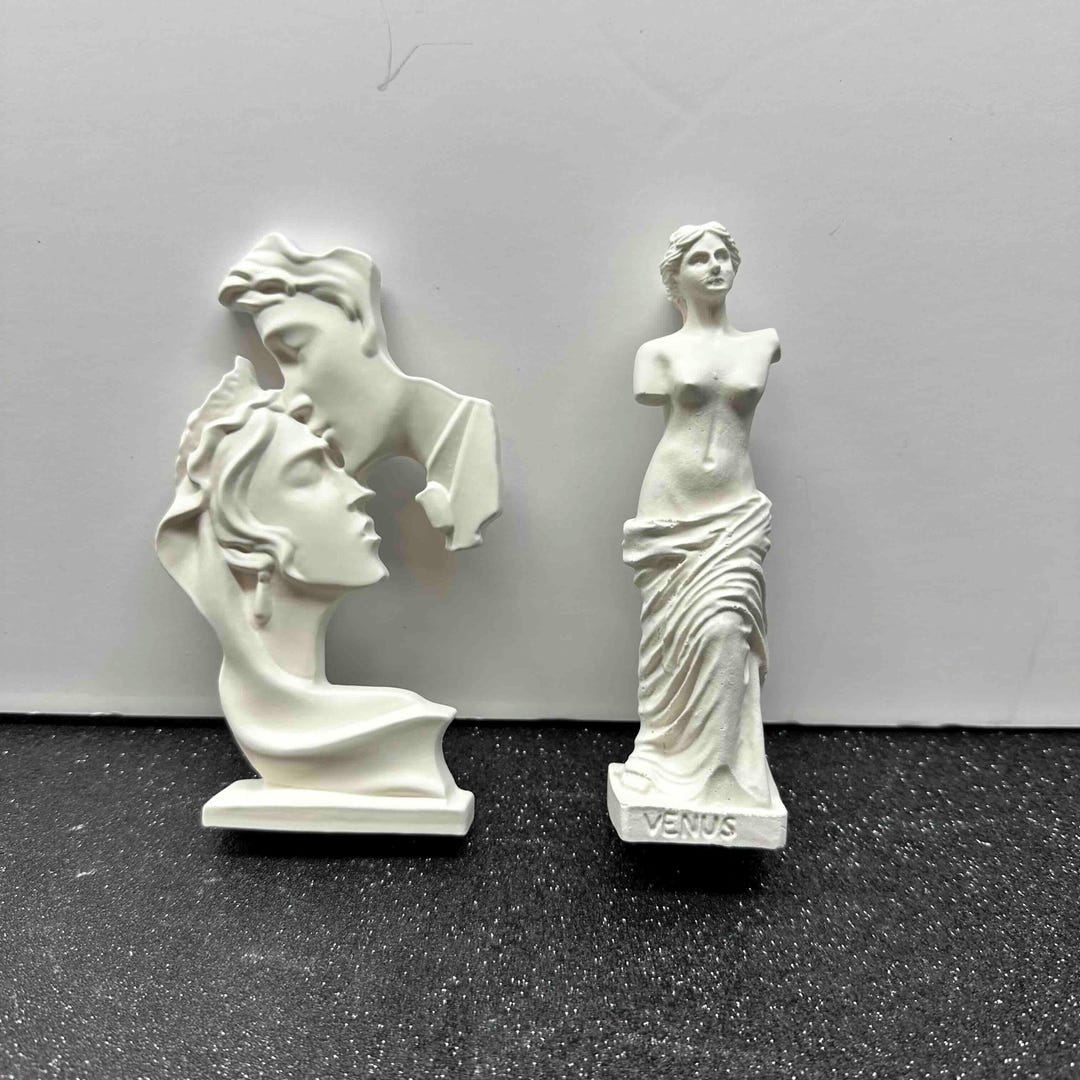 Venus De Milo & Romantic Kiss Sculpture Art Décor / Classical Romantic ...