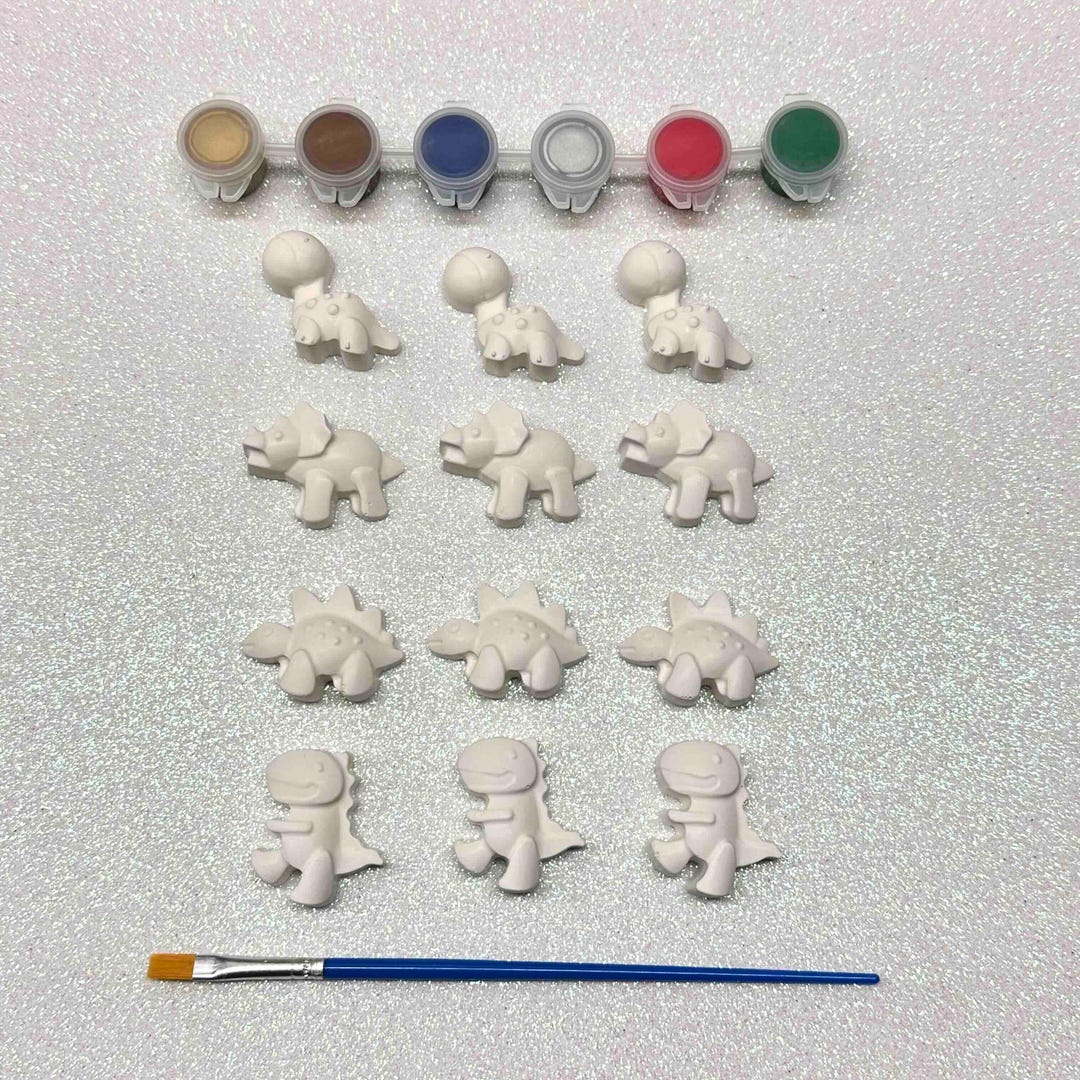 12 Dinosaurs to Paint / Paintable Crafts / Dino Paint Crafts / Fun ...
