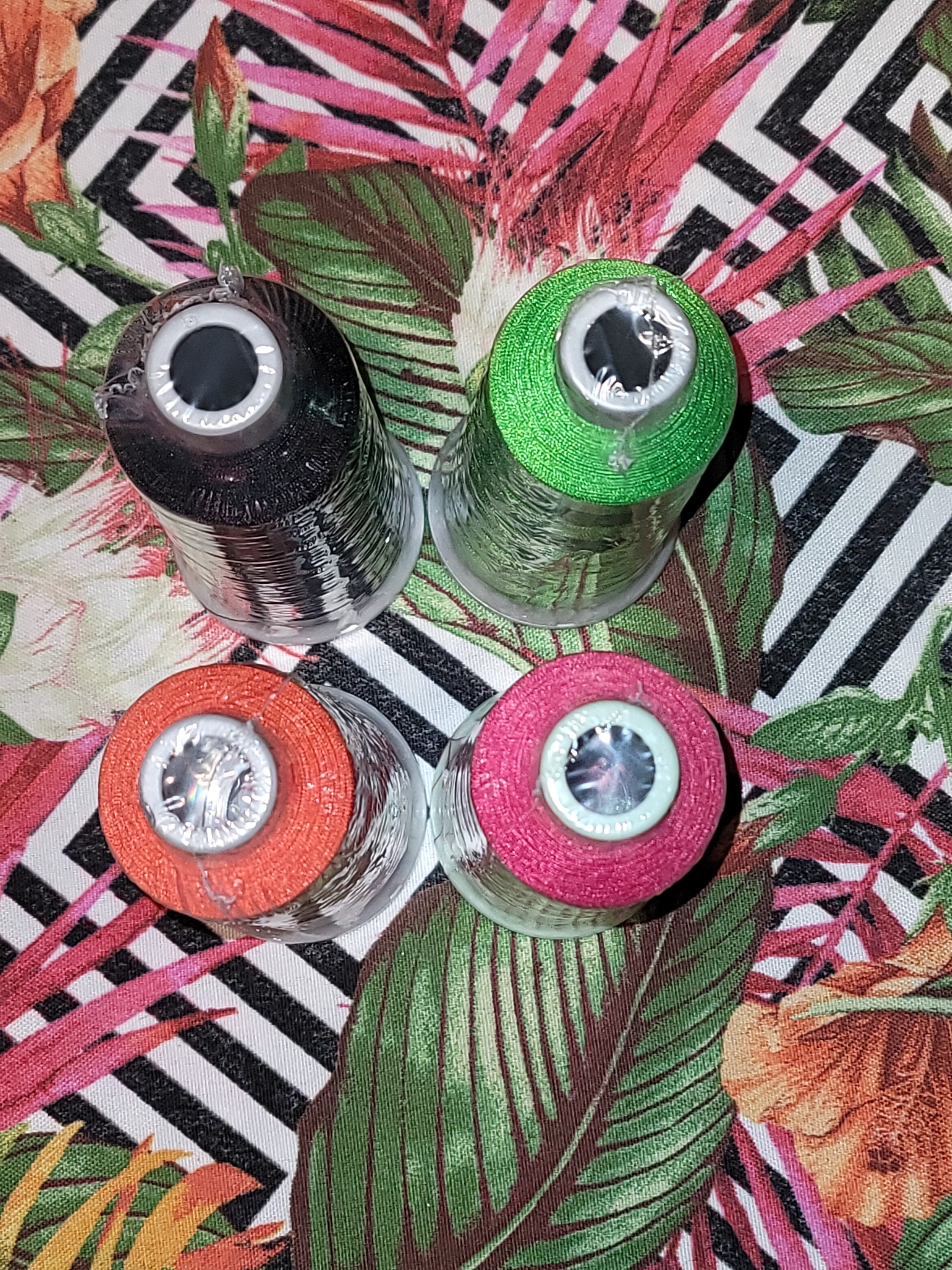Madeira Polyneon Polyester #40 Thread 5500 Yd Cone of Machine ...