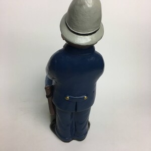 Pinkerton Security & Investigation Service 1992 Statue #21 Chalkware ...
