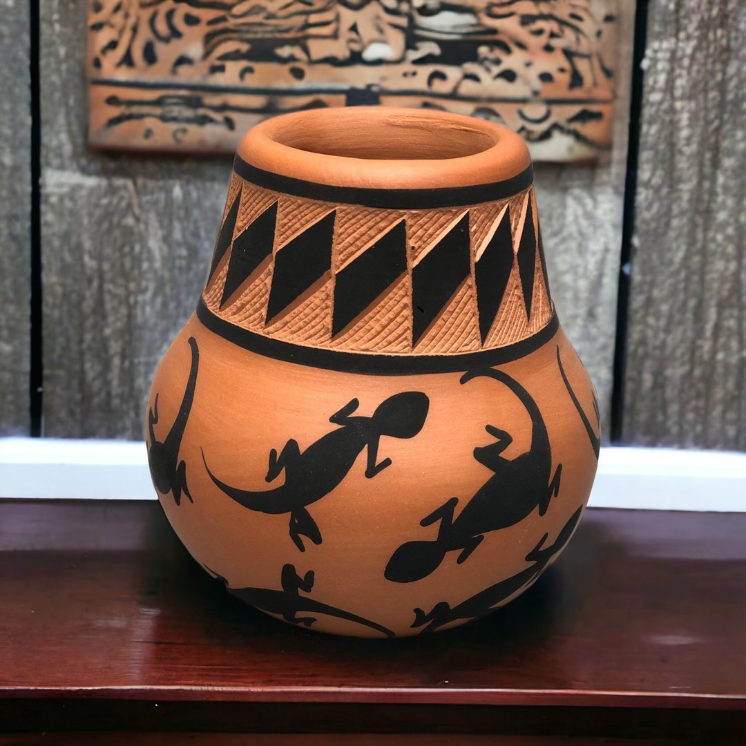 Acoma New Mexico Kuutimaits'a Red Clay Pottery Black Lizards Motif ...