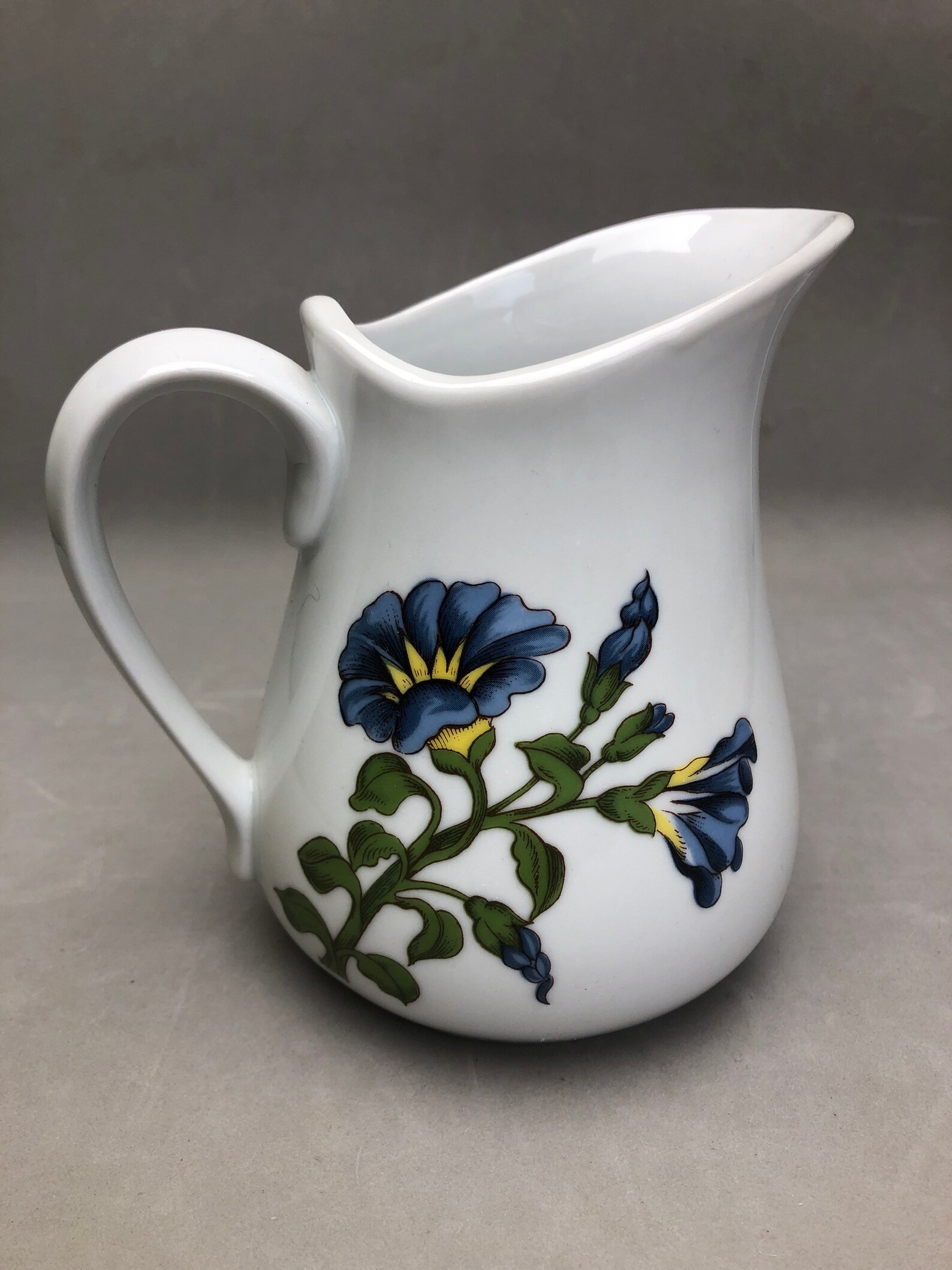 BIA Cordon Bleu Frieda Collection Porcelain Pitcher Hand - Etsy