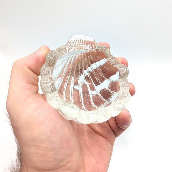 Vintage Recycled Glass Clam Shell Trinket Box Sphere … - Gem