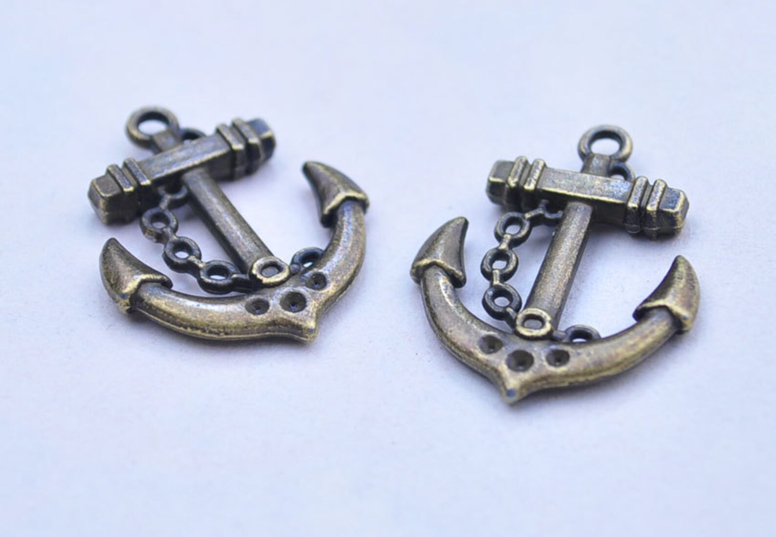 20pcs--charmes ancre, 15x18mm Antique Bronze ancre charme pendentifs ...