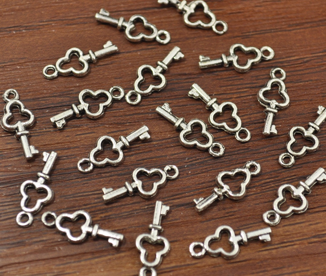 Tiny Key Charm,key Pendant,antique Silver Tone 13x6.5mm -A0883 - Etsy