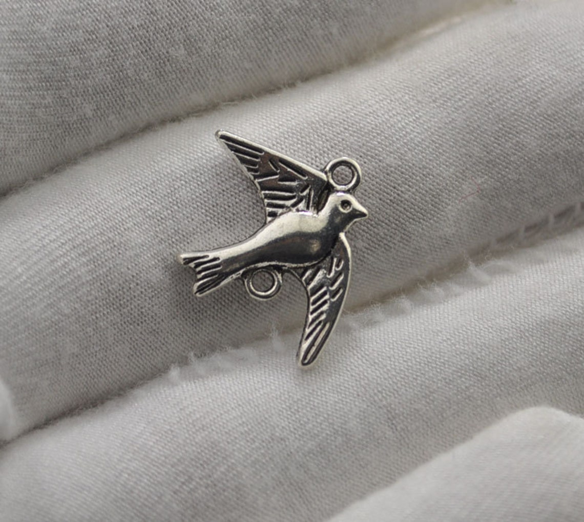 50pcs Cute Tiny Bird Charm,antique Silver Bird Pendant,flying Bird ...