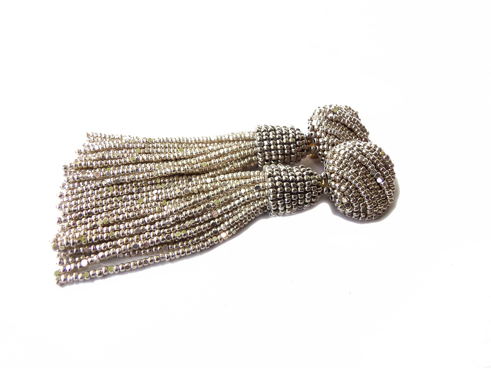 Silver Long Beaded Tassel Earrings. Clips on Earrings in Oscar De La ...