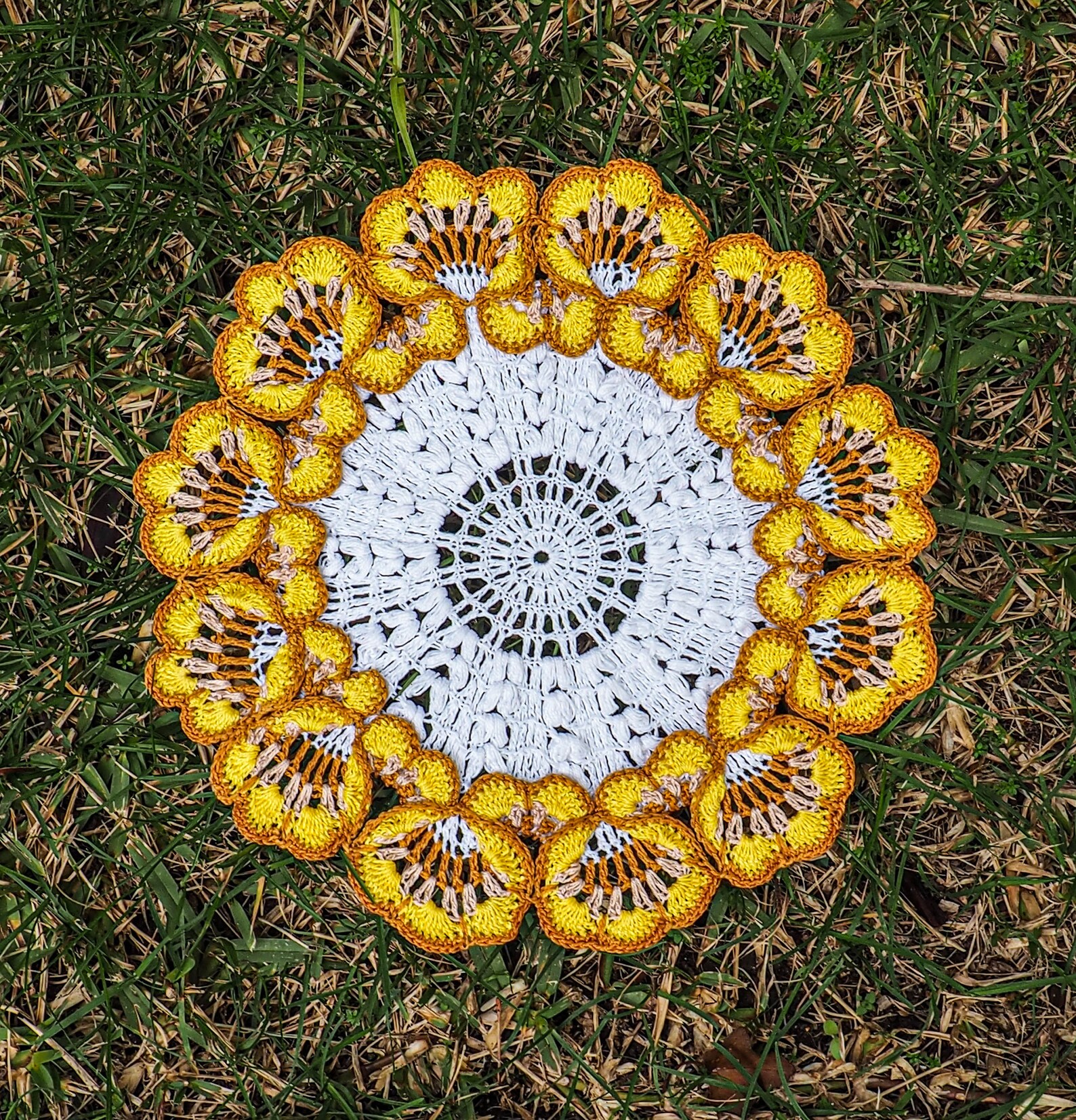 Rustic Home Decor, Doily Pattern, Lace Doily Tablecloth - Etsy