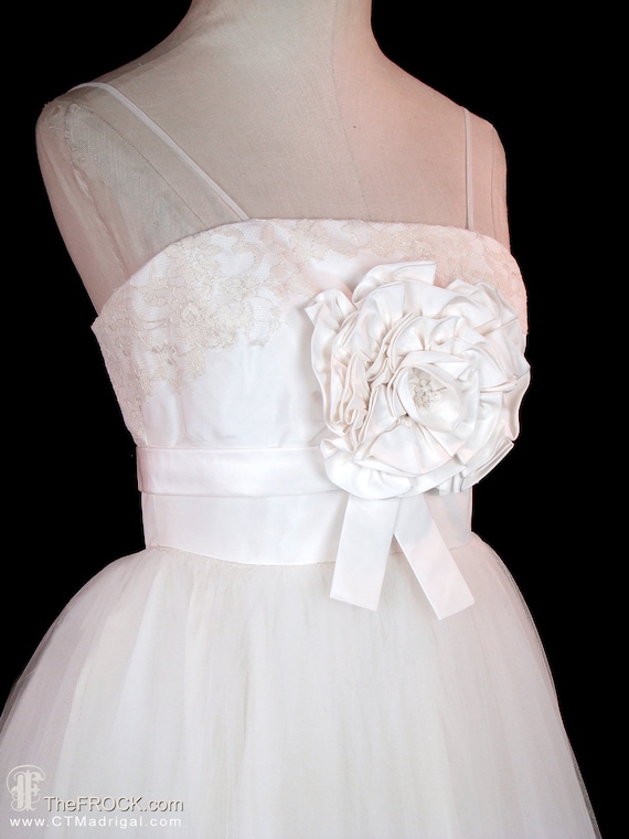 1950 wedding dress, New Look style bridal gown, lace … - Gem