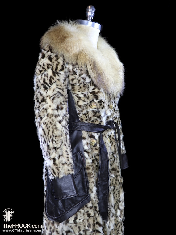 Spotted fur coat, stenciled rabbit with leopard cheet… - Gem