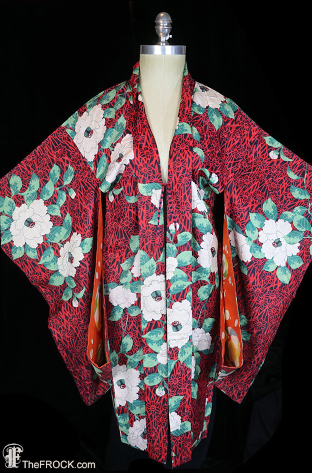 Old Silk Haori Kimono, Robe or Jacket or Dressing Gown, Vintage Red ...