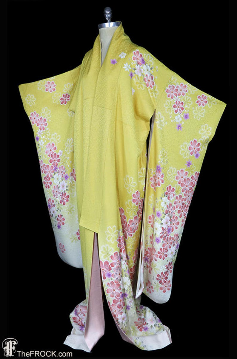 Vintage Silk Kimono, Robe or Coat or Dressing Gown, Yellow Furisode ...