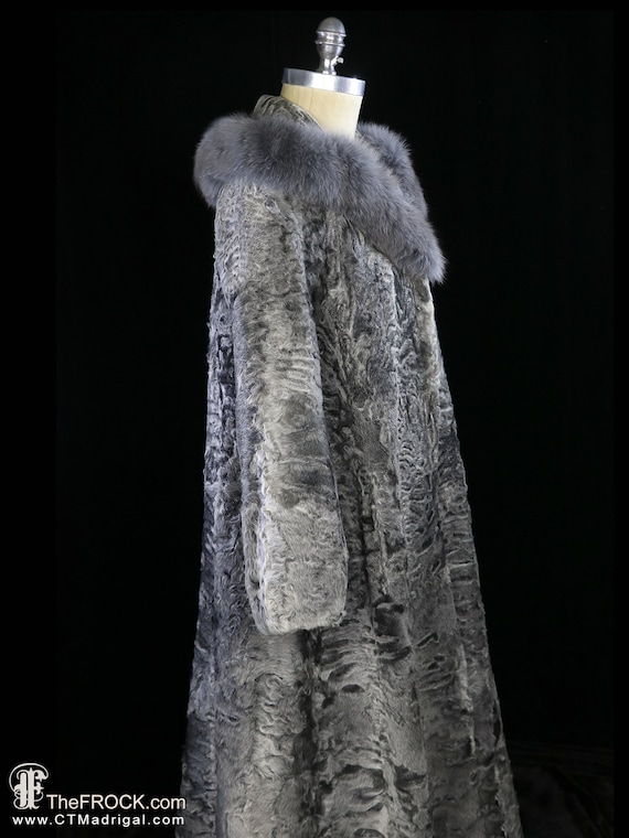 Silver broadtail lamb fur coat, long fox stroller jac… - Gem
