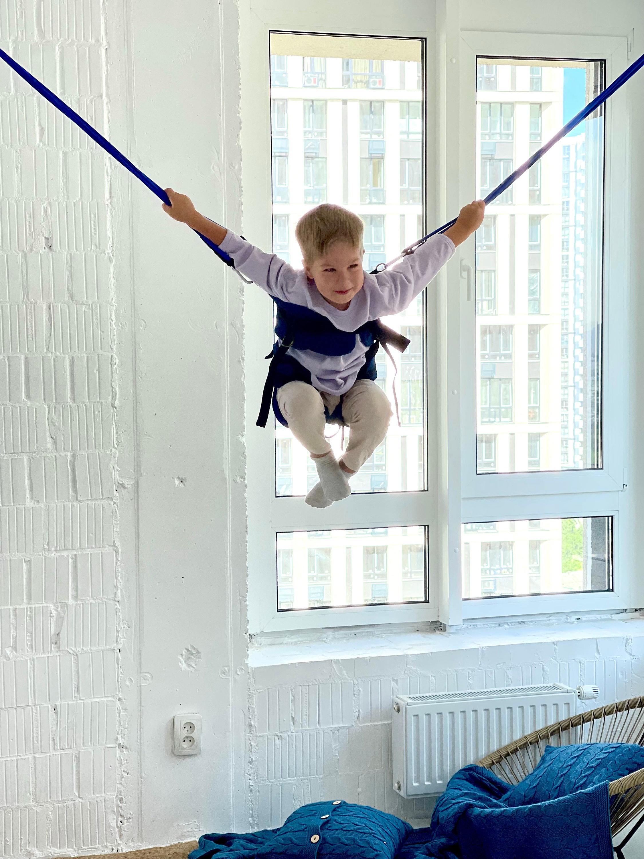 Bungee Jumping and Trapeze for Kids, Outdoor and Indoor Swing, Baby Gym ...