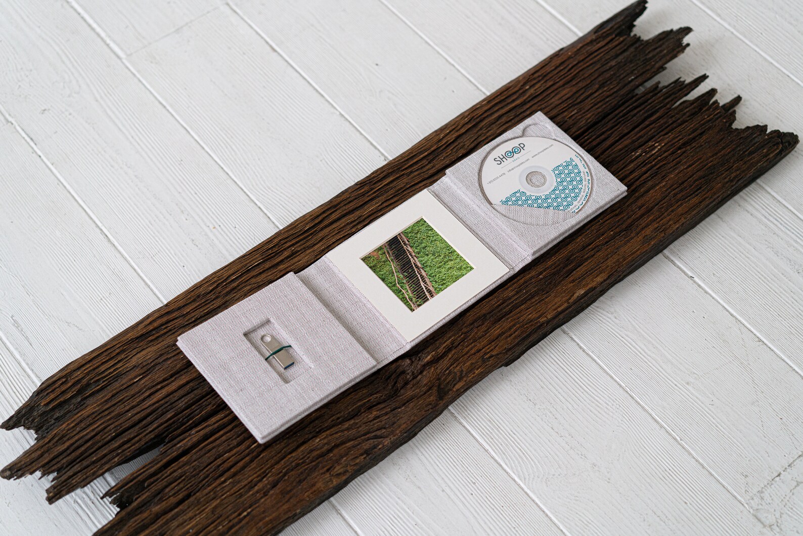 Personalized USB and DVD Box With Magnetic Closure Dvd/usb - Etsy