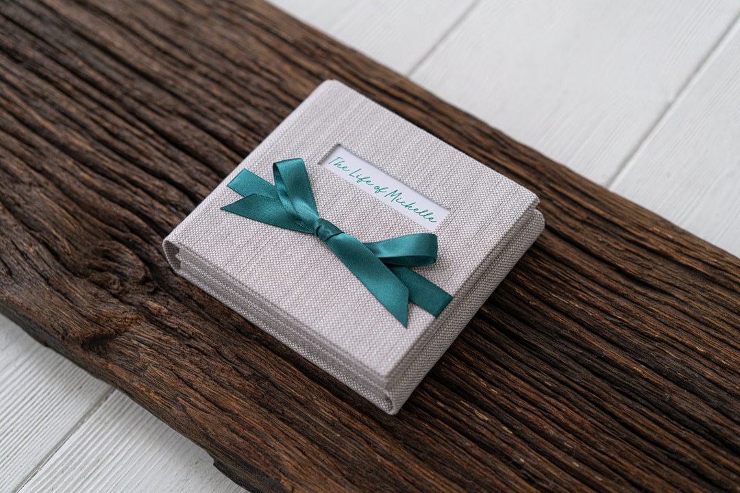 Personalized USB and DVD Box With Magnetic Closure - Dvd/usb Packaging ...