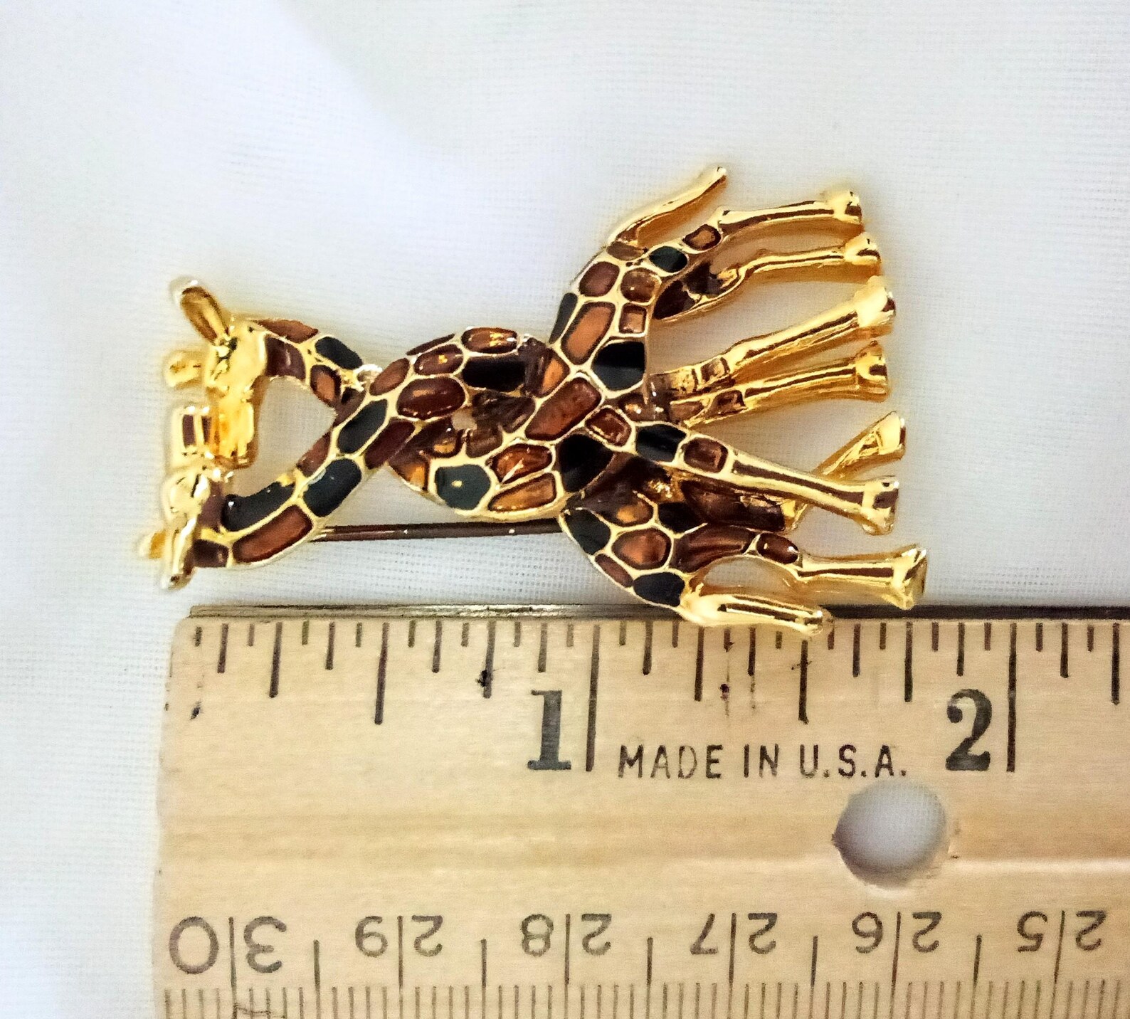 Vintage Giraffe Brooch, Entwined Giraffes Enamel and Gold Electroplated ...