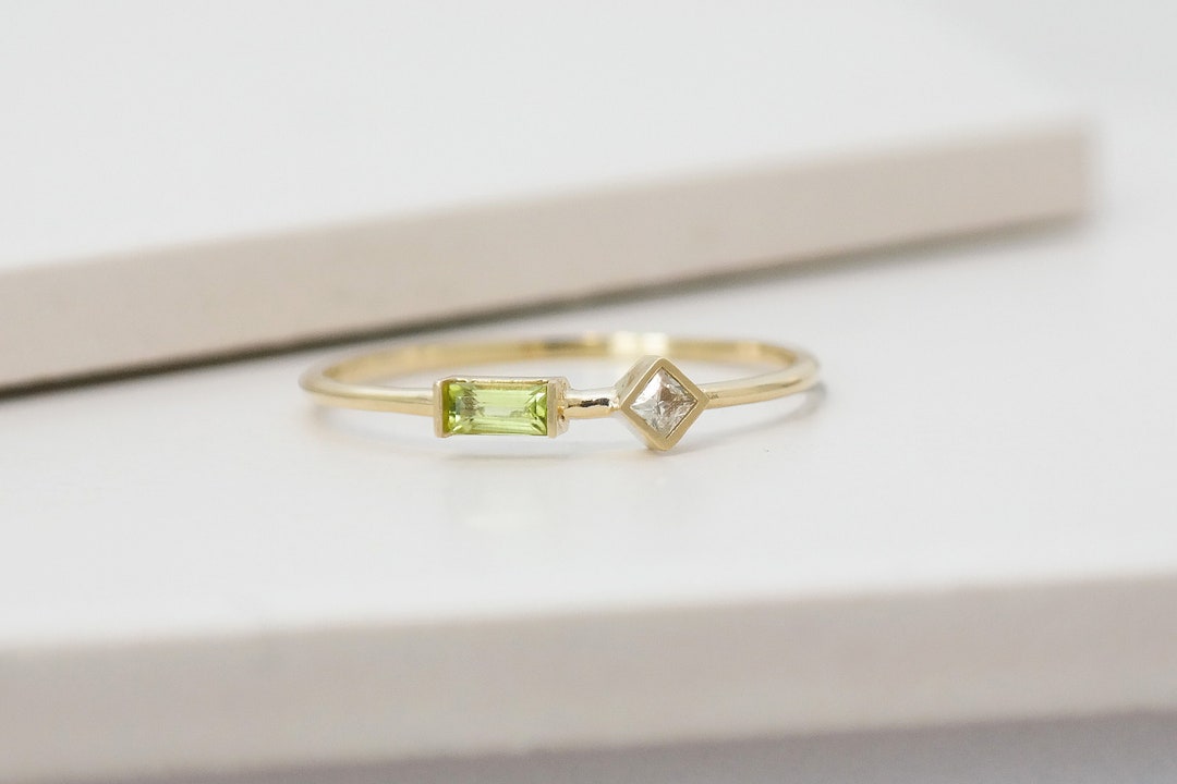 Solid Gold Sapphire and Peridot Ring, Vintage Style Sapphire Ring ...