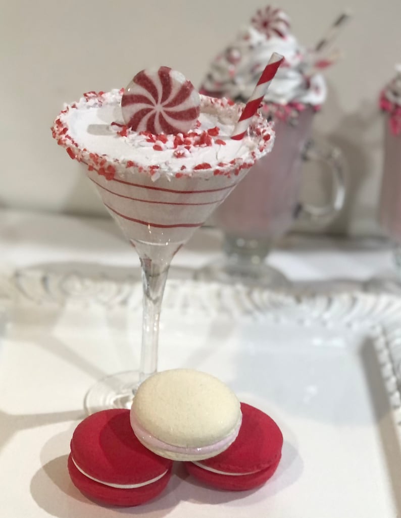 Fake Peppermint Martini/red and White Christmas Drink/bar - Etsy