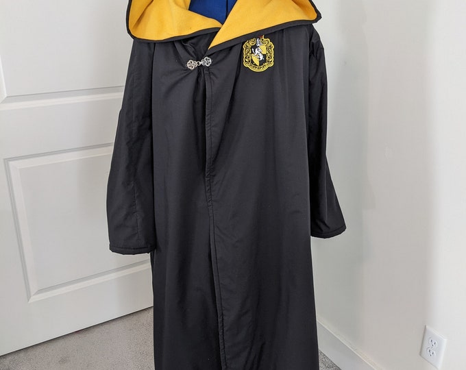 Hogwarts Robe, Hufflepuff - Etsy