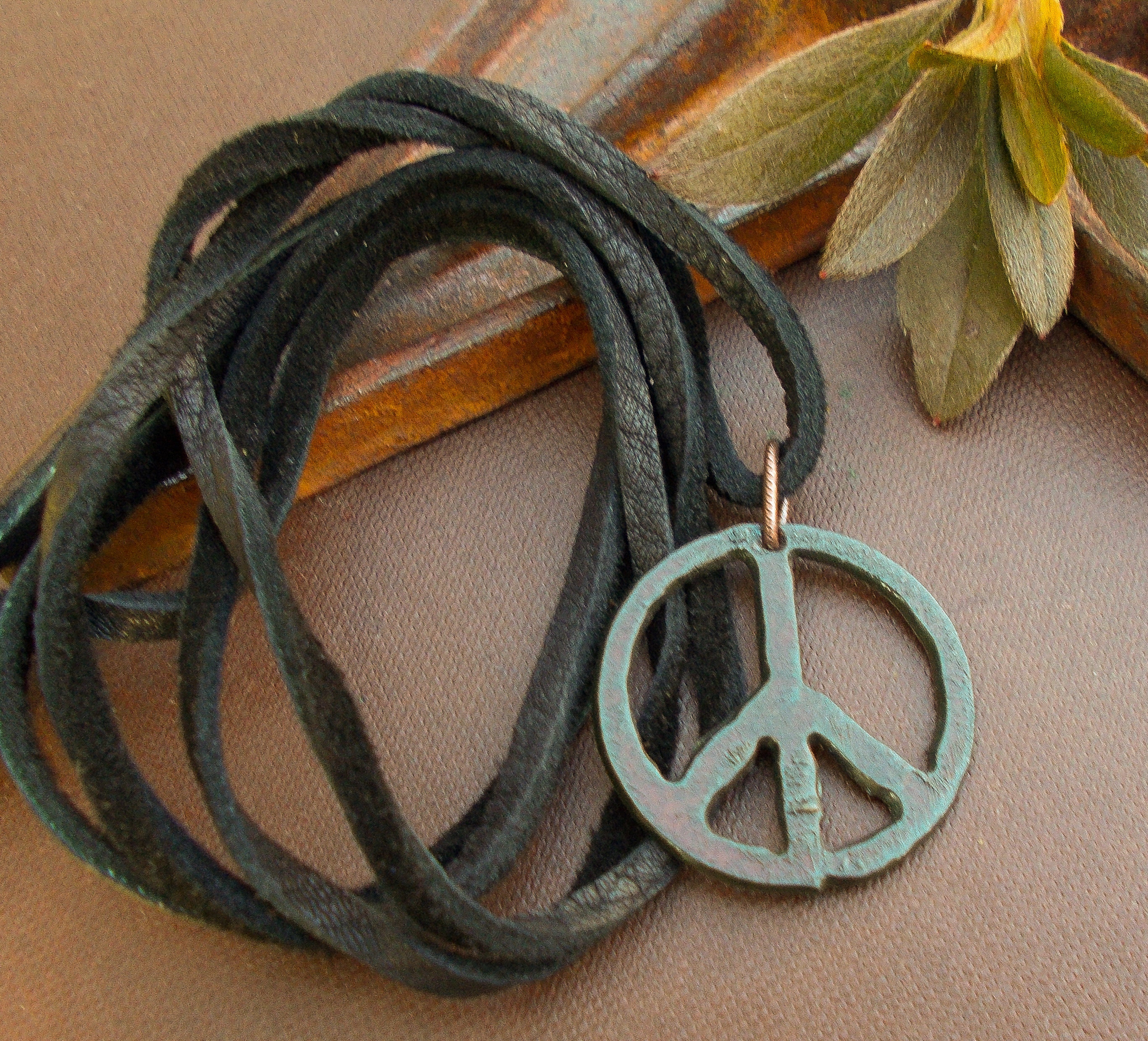Peace Pendant Hippie Necklace | atelier-yuwa.ciao.jp