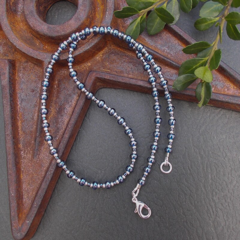 Seed Beaded Necklace - Etsy