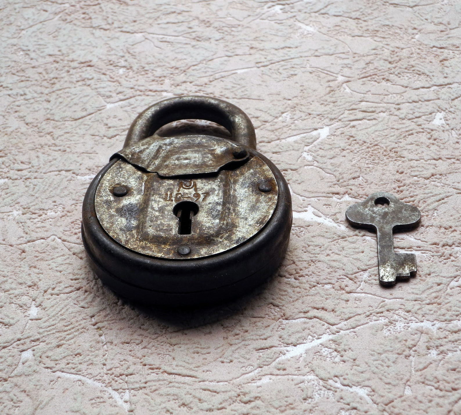 Soviet Vintage Padlock 113 - Etsy