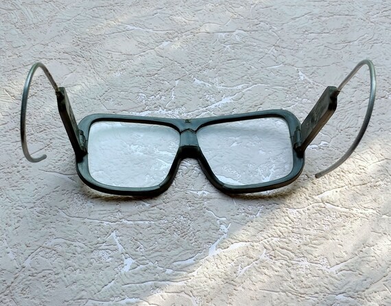 Soviet industrial safety goggles (#4) - Gem