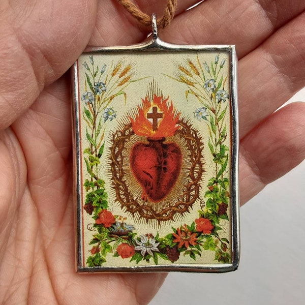 Sacred Heart Ornament - Etsy