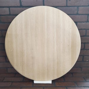 Red Oak Round Top, 27 1/2 × 7/8 Edge Grain Glued, Unfinished, Sanded ...