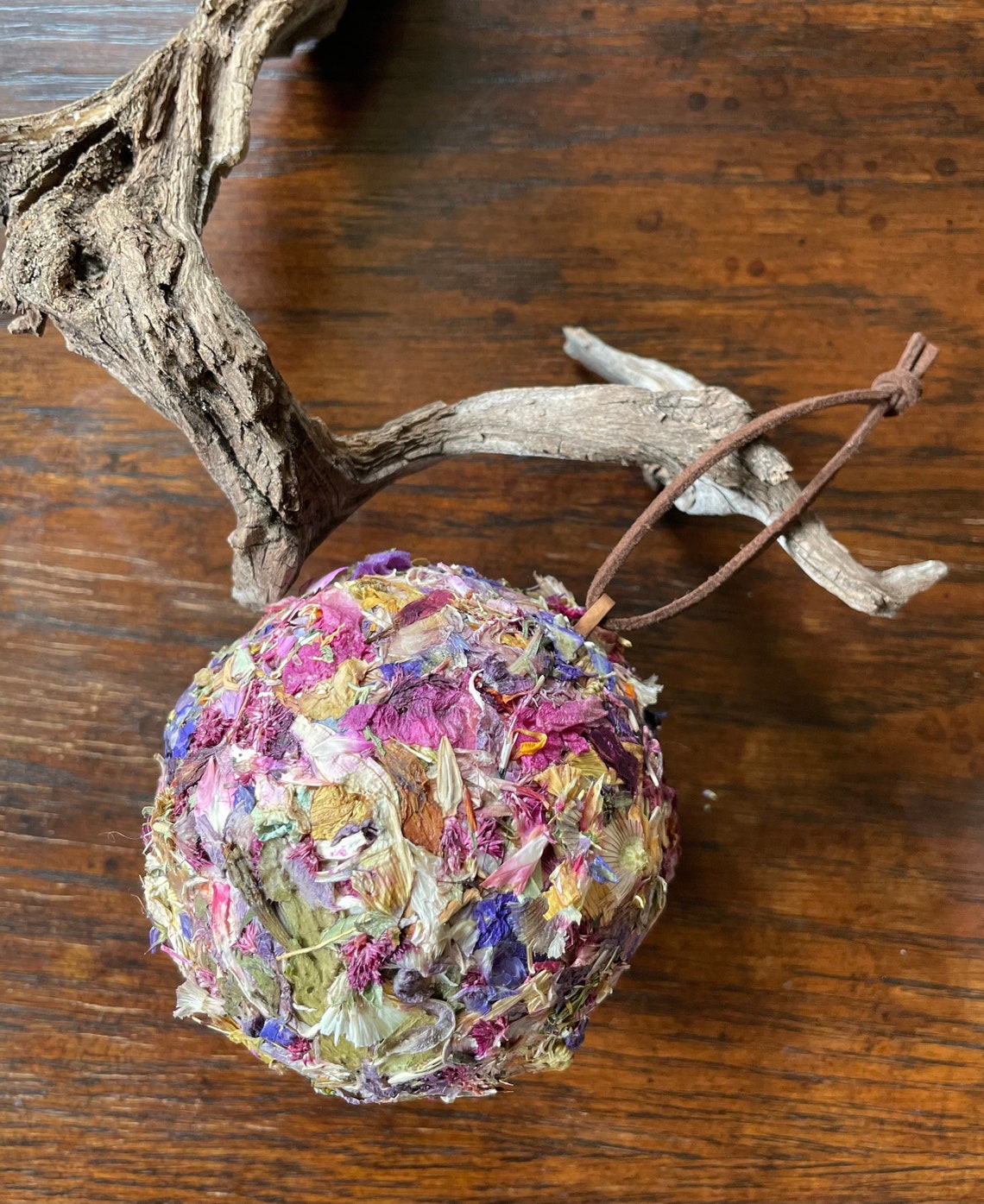 Dried Flower Sphere / Everlasting Flower Ornament / Decorative Ball ...