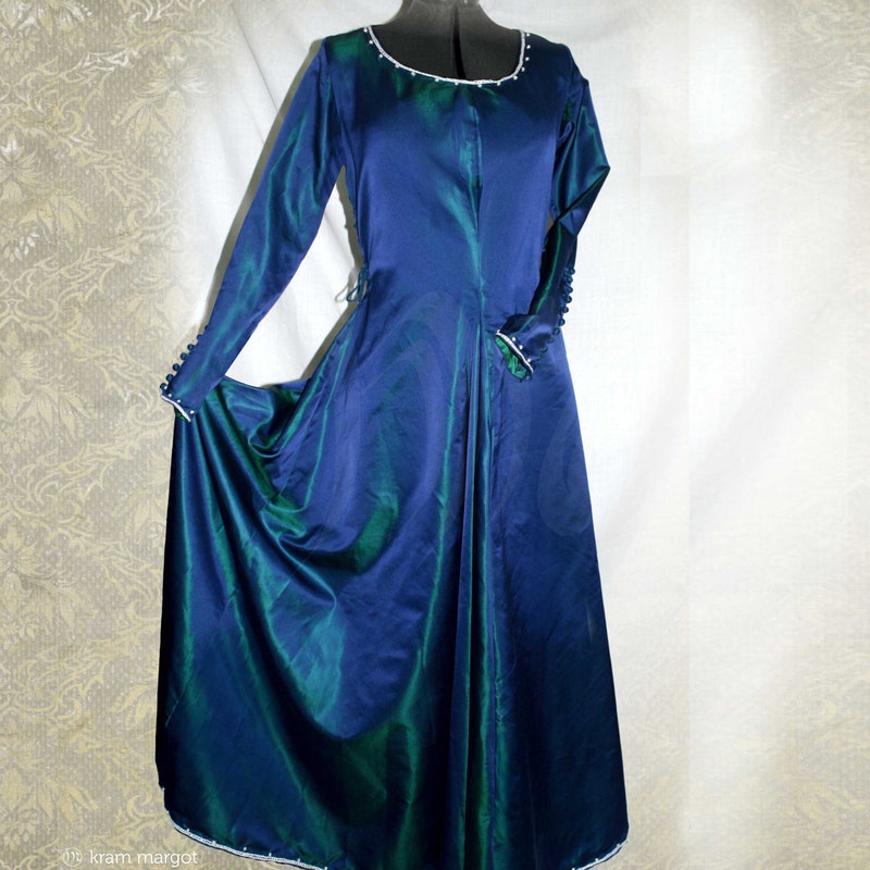 Cotehardie Pattern - Etsy