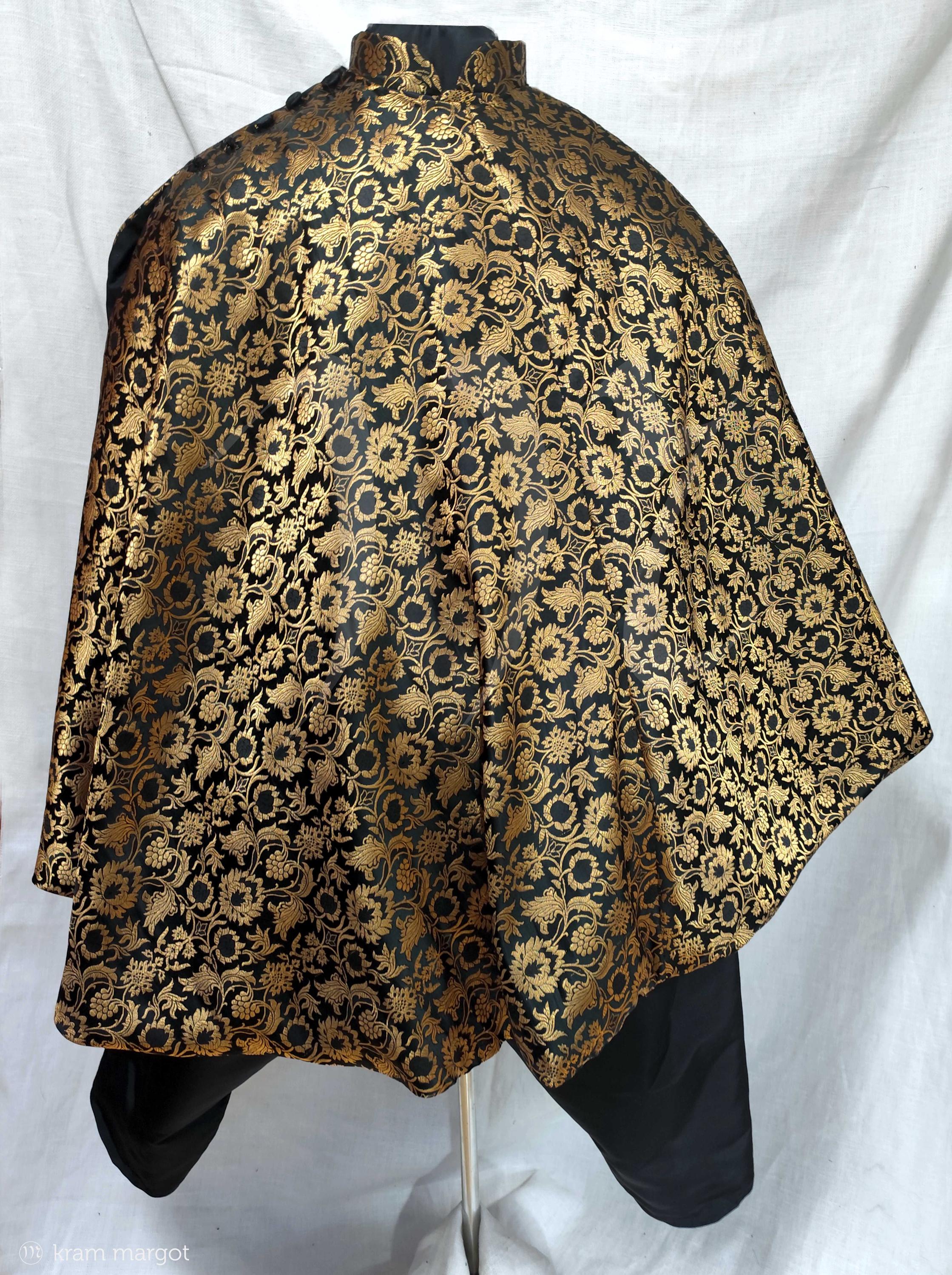 Short Silk Cloak, Medieval, Renaissance, Baroque Coat, Gothic Pilgrim ...