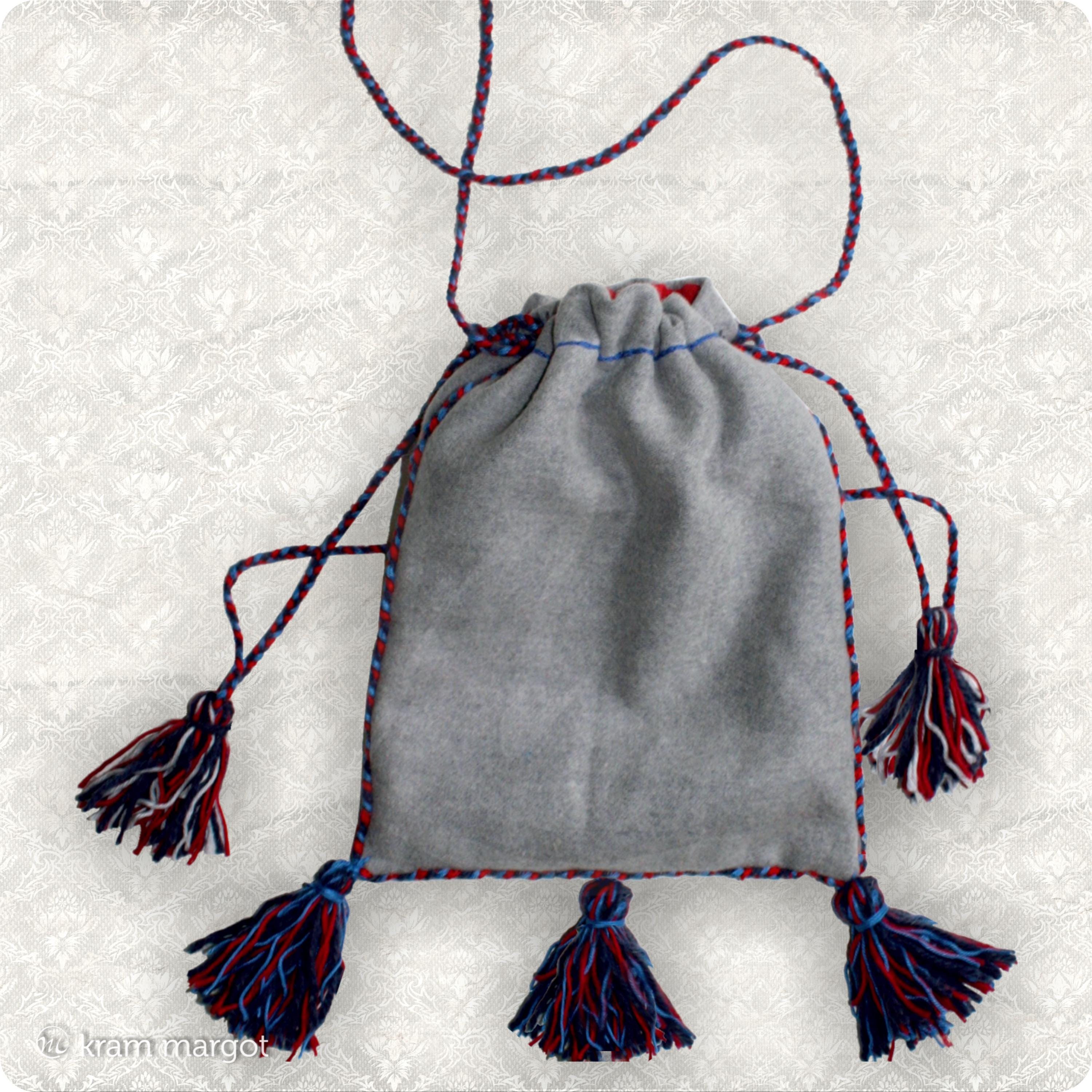 Medieval Wool Coin Purse With Tassels, Reenactment Drawstring Pouch - Etsy